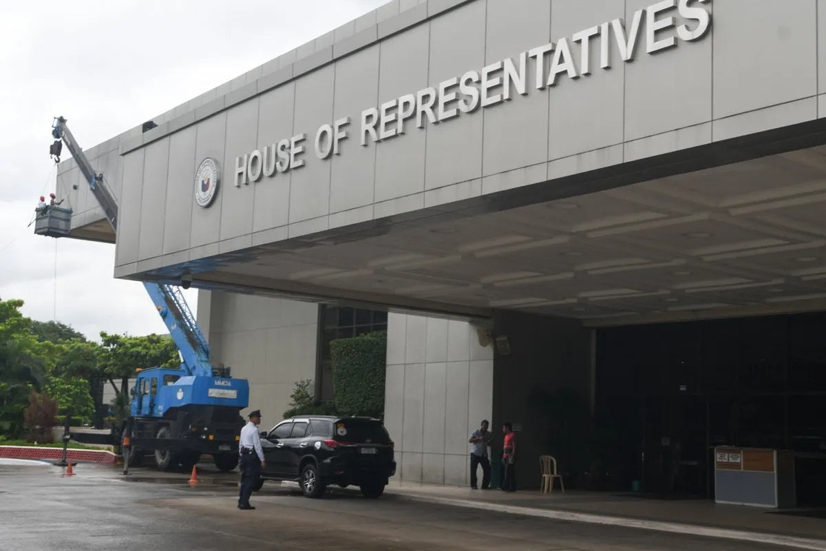 House gives final nod to bills prohibiting e-sabong, strengthening ...