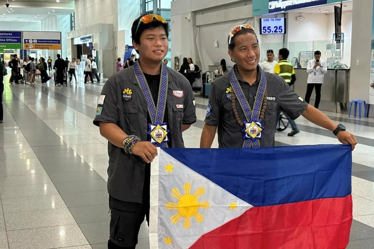Pinoy climbers back home after reaching Mount Everest summit | ABS-CBN ...