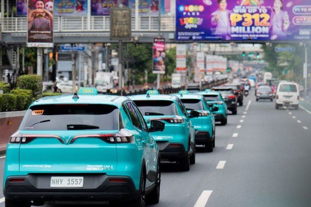 New EV taxi operator GSM touts 'service culture' of employee-drivers ...