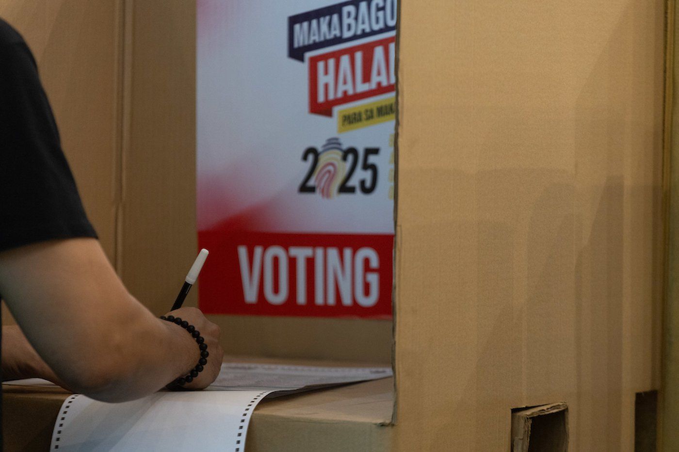 Comelec deletes Halalan 2025 database of ballot faces, voter ...