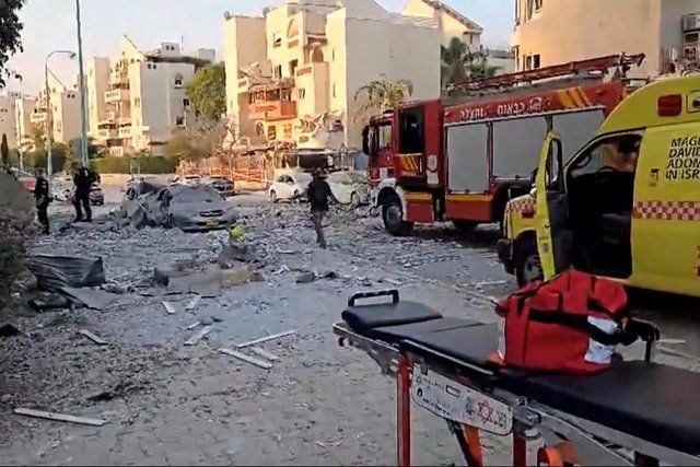 Israel rescuers say 4 dead in multi-wave Iran missile attacks | ABS-CBN ...