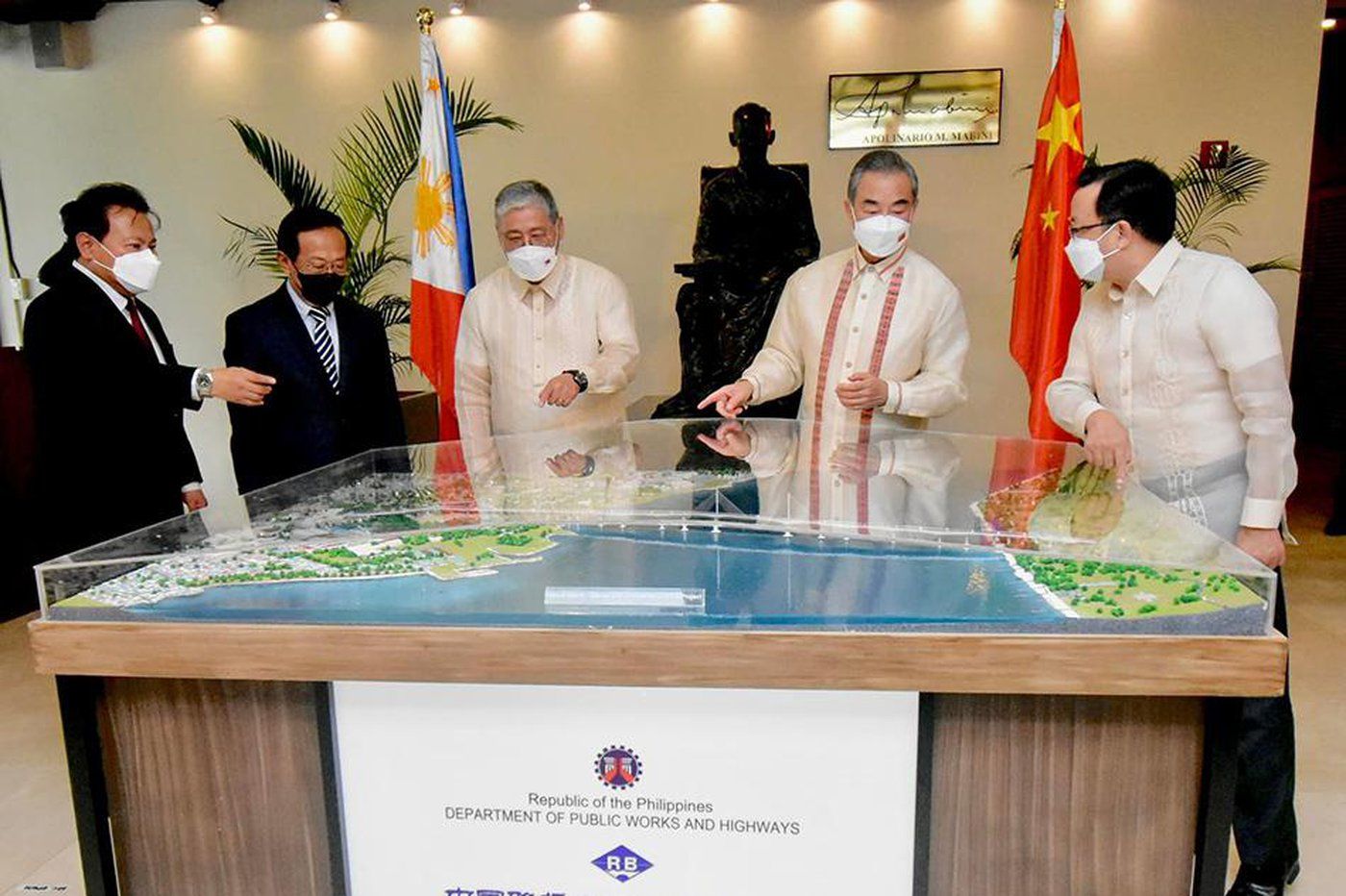 SC issues Writ of Kalikasan on Davao-Samal bridge project | ABS-CBN News