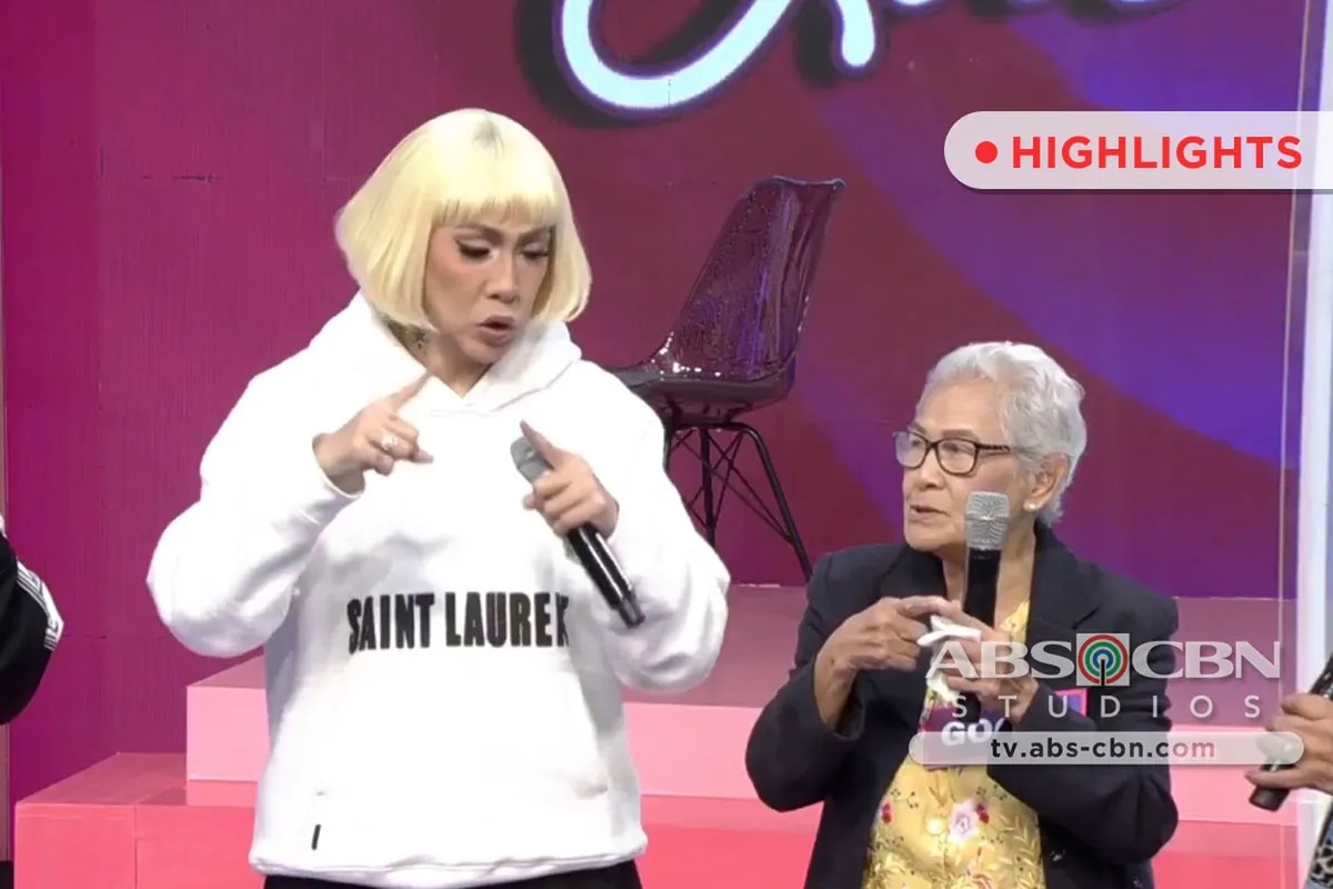 Vice Ganda, nagpaturo kay nanay Gogoy gumamit ng sign language | It’s ...