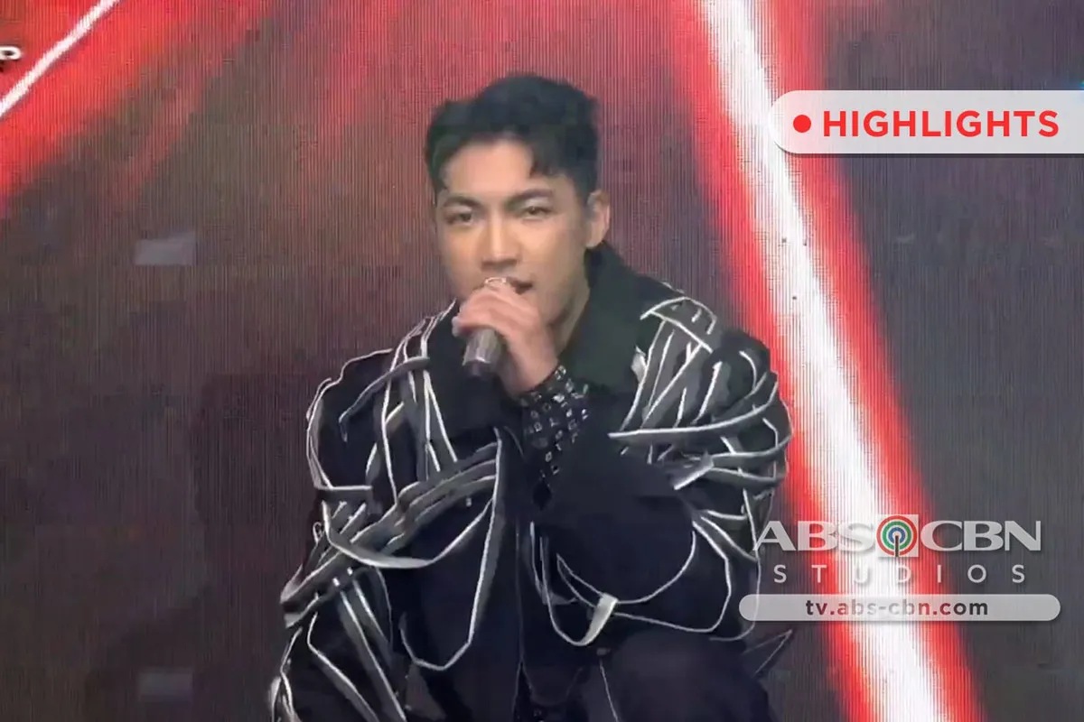 Darren delivers the ultimate concert experience on the ASAP stage ...