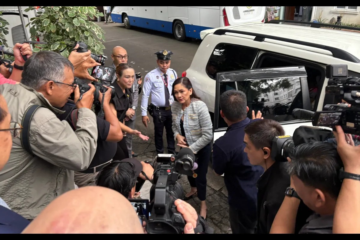 Hontiveros files cyber libel complaint vs ex-Senate witness, vloggers | ABS-CBN News