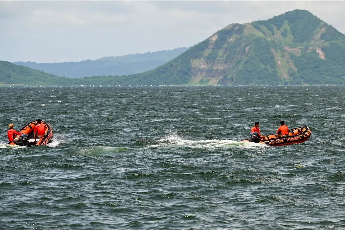 Missing sabungeros search: More sacks spotted on Taal’s lakebed | ABS-CBN News