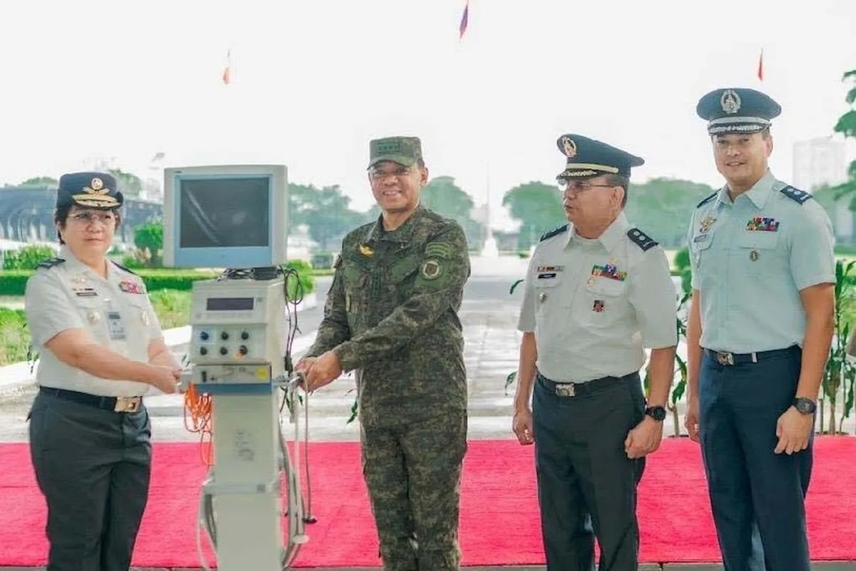 AFP receives medical equipment from New South Wales club | ABS-CBN News