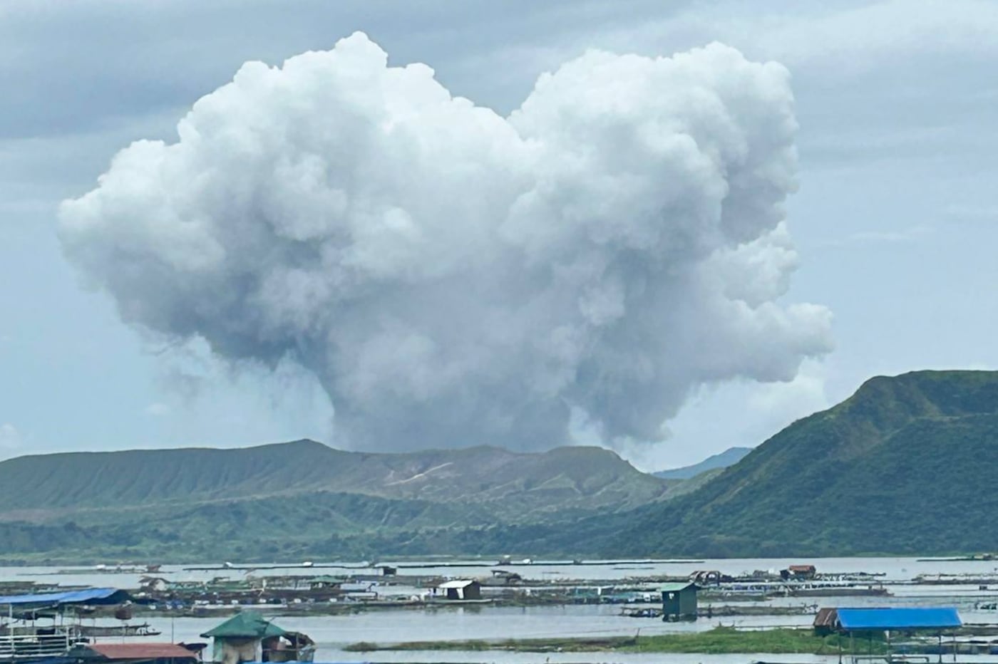 Taal Volcano spews steam in minor phreatic eruption: Phivolcs | ABS-CBN News
