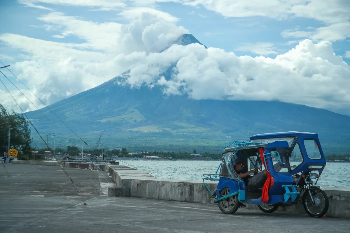 Phivolcs issues lahar advisory for Mayon amid Emong, Dante, habagat | ABS-CBN News