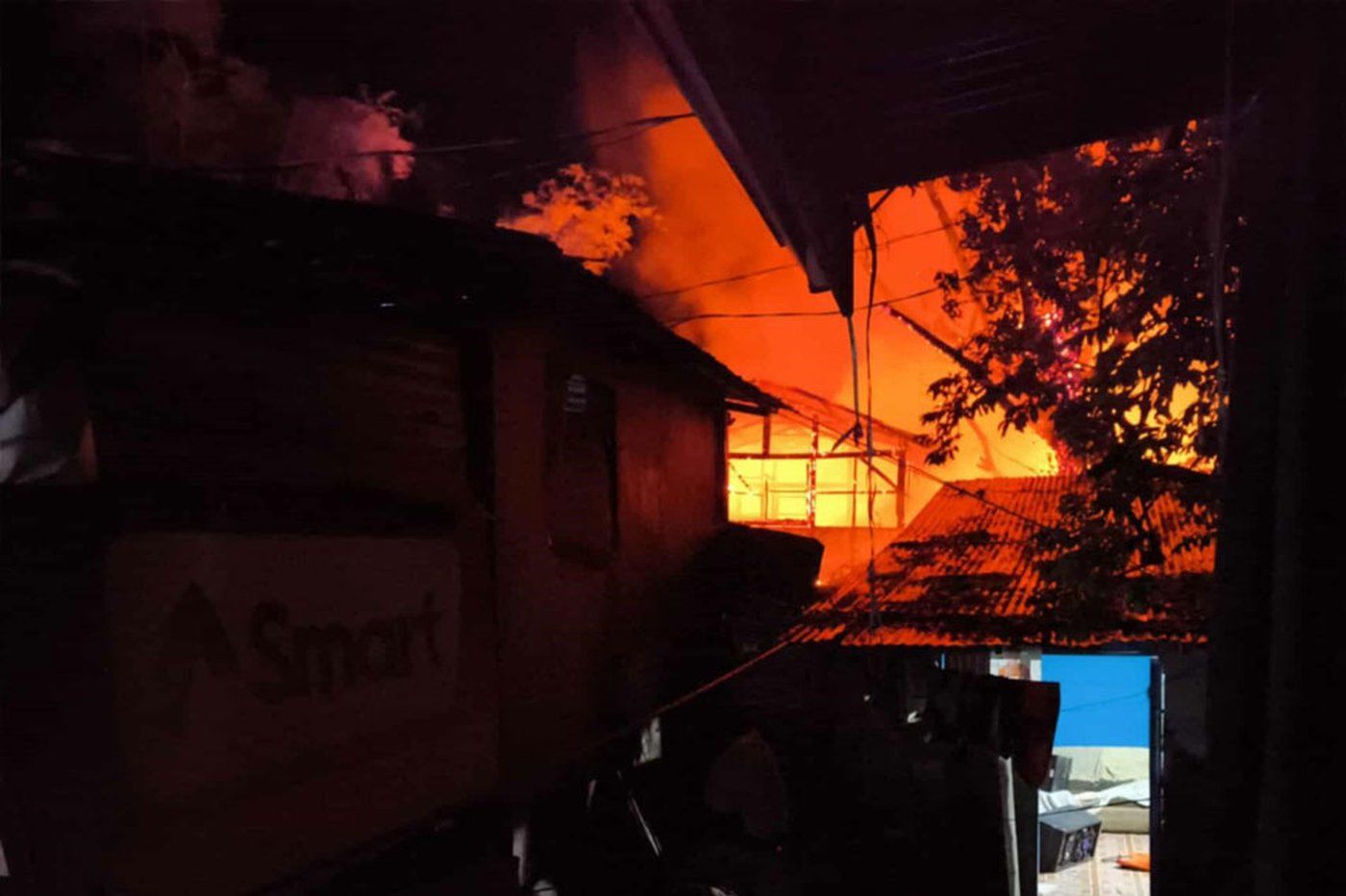 Residential area in Oriental Mindoro catches fire | ABS-CBN News