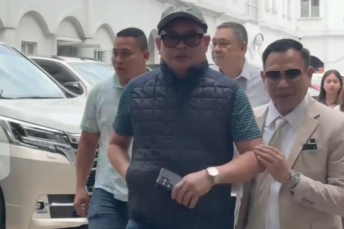'Totoy' visits DOJ days after 'missing sabungeros' kin file raps vs Atong Ang, others | ABS-CBN News