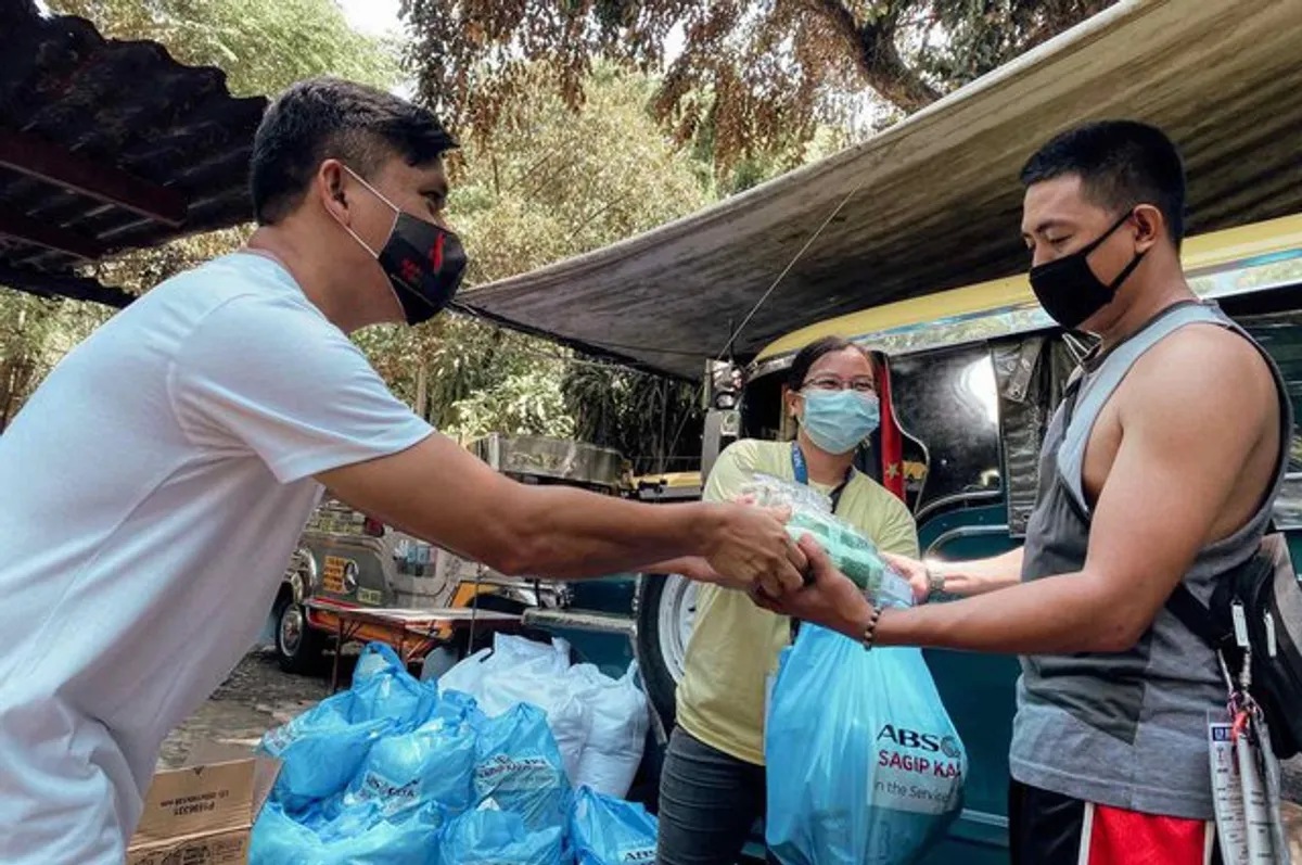 A 'giving' nation: PH is 24th most charitable country in the world ...