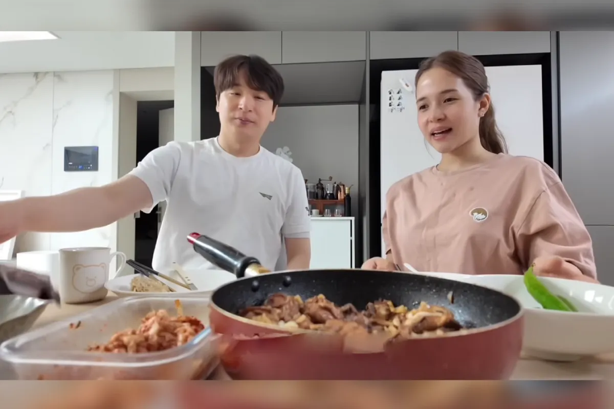 Kristel Fulgar teaches Korean husband how to cook adobo | ABS-CBN Entertainment