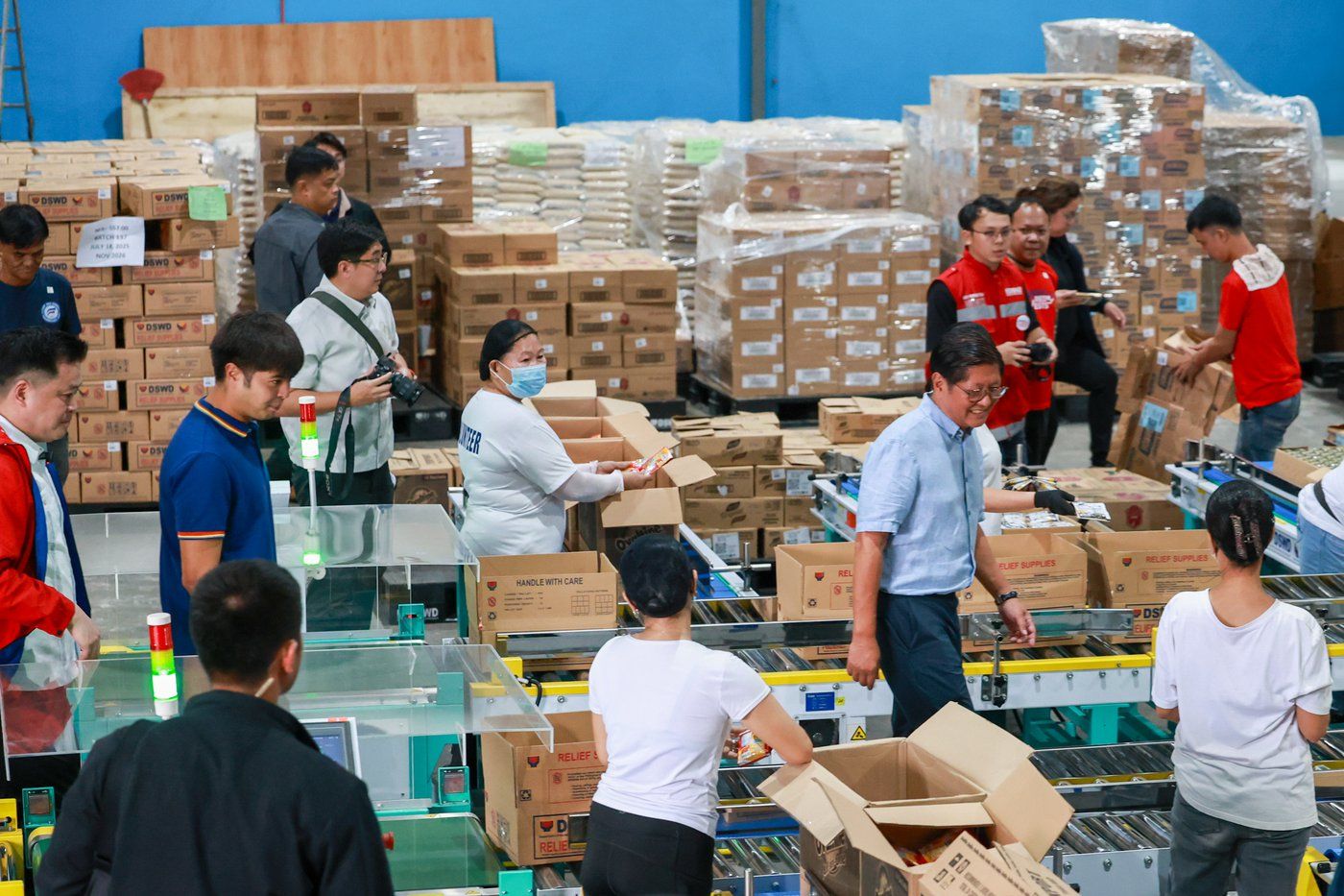 New relief repacking hub in Mindanao eyed, says DSWD | ABS-CBN News