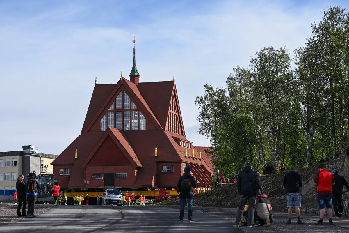 Historic Swedish church on the move in logistical feat | ABS-CBN News