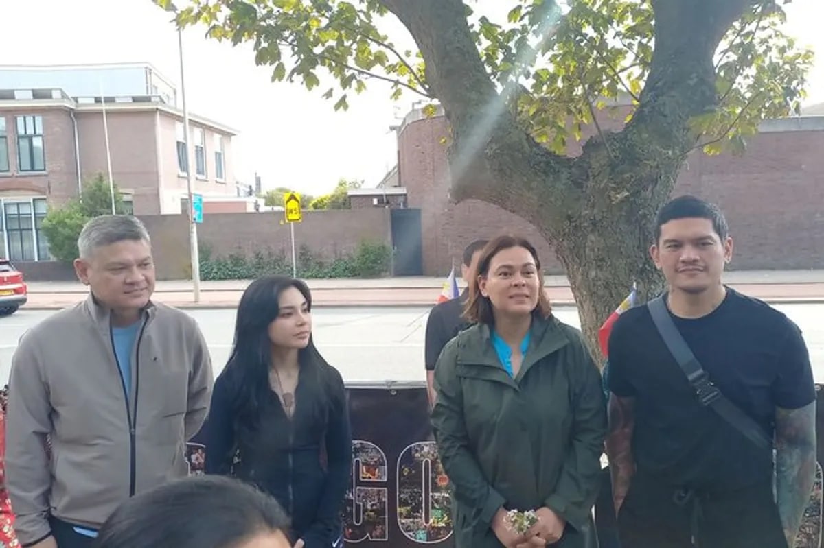 All 4 Duterte children visit detained father Rodrigo at The Hague | ABS ...