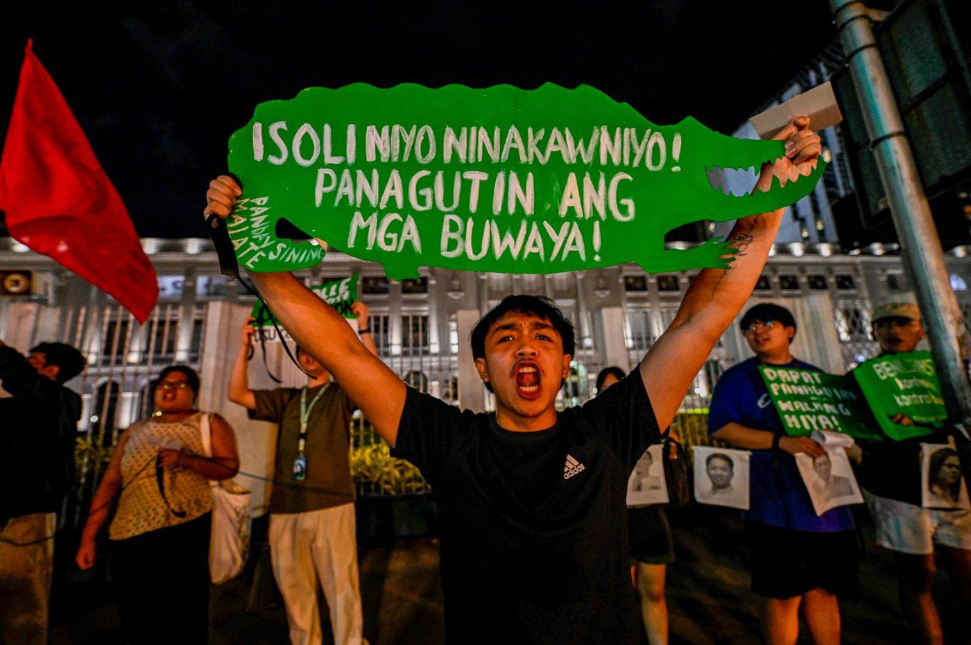 MMDA discourages protesters from carrying backpacks in 'Trillion Peso ...