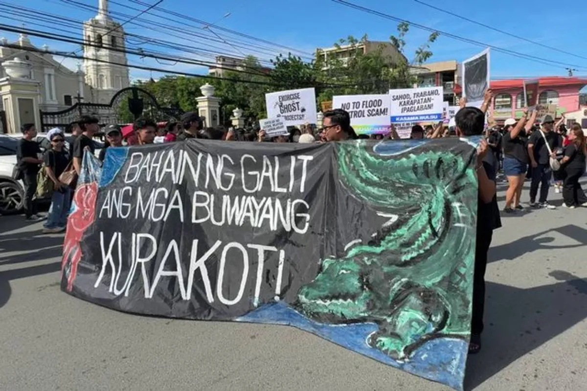 'Bahain ng galit ang mga buwayang kurakot': Rally sa Malolos nag-umpisa ...