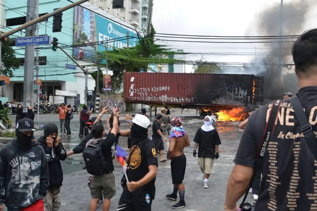 No gunshots, no tear gas: PNP denies use of force in Manila riot | ABS ...