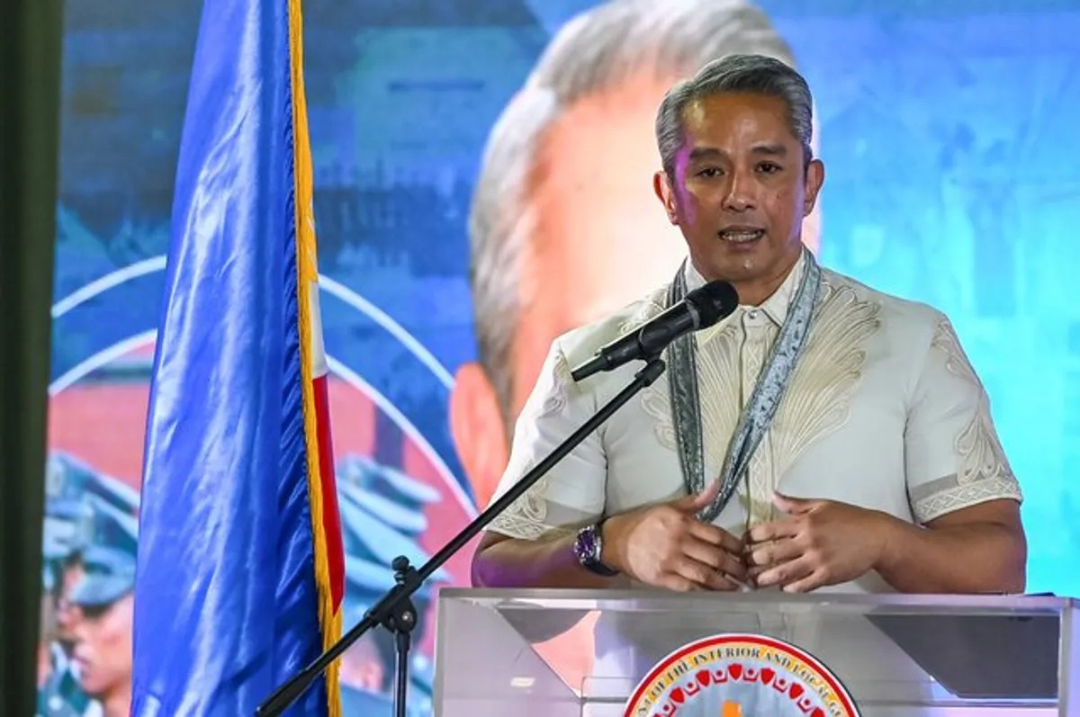 DILG Sec. Remulla: May lead na kung sino ang nasa likod ng riot sa ...