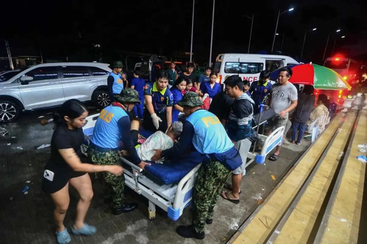 PNP mobilizes full force to help quake-hit Cebu | ABS-CBN News
