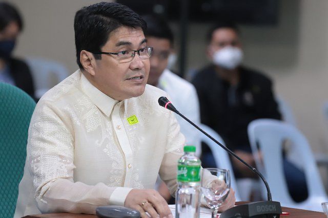 Sen. Erwin Tulfo proposes tax holiday as relief amid infra projects ...