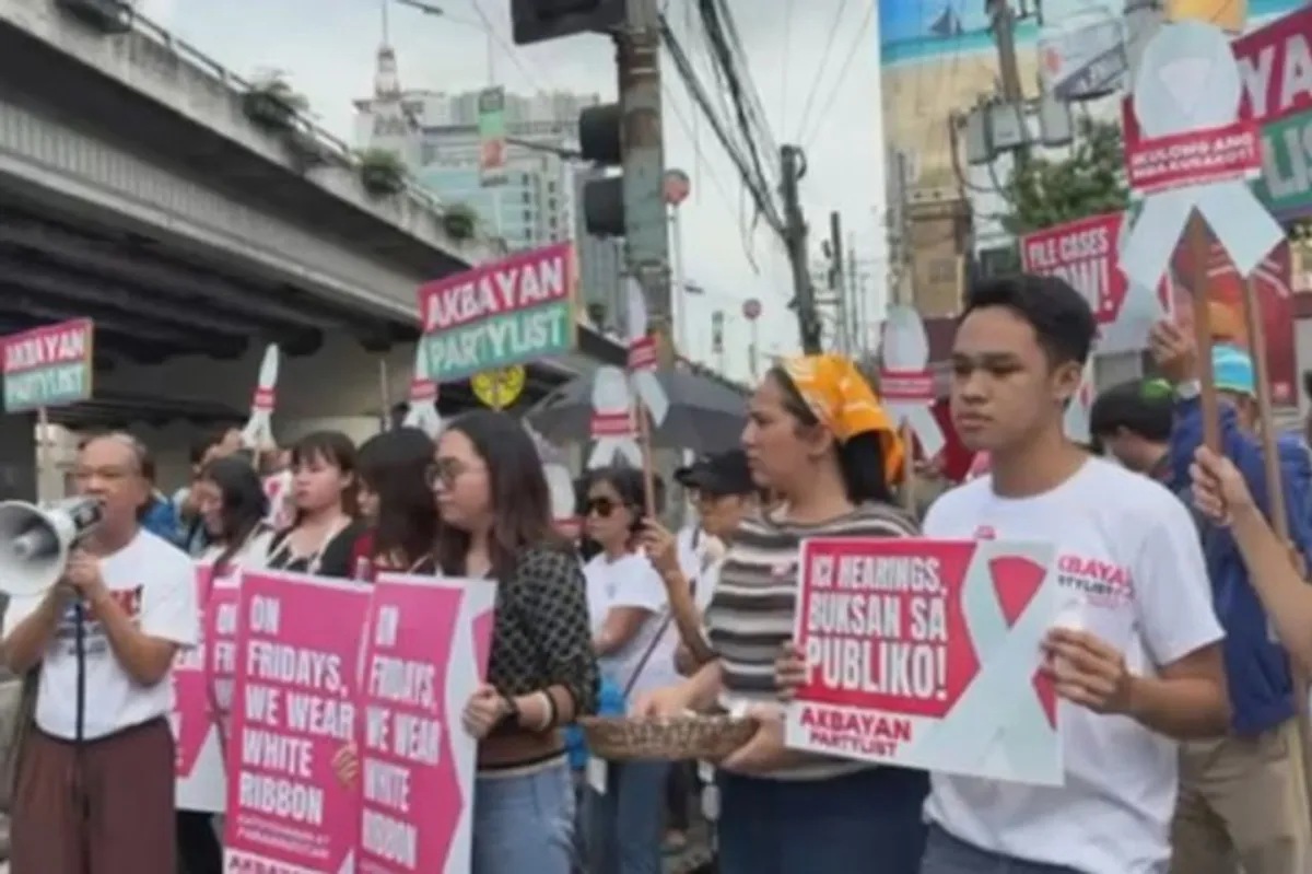 Protesters score lack of progress, transparency in flood control probe ...