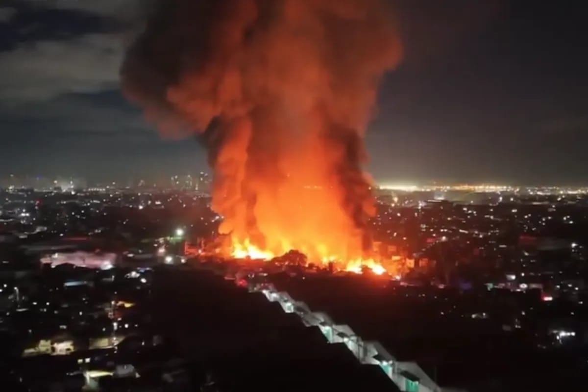 Nasa 1,500 bahay, istruktura natupok sa Catmon, Malabon | ABS-CBN News