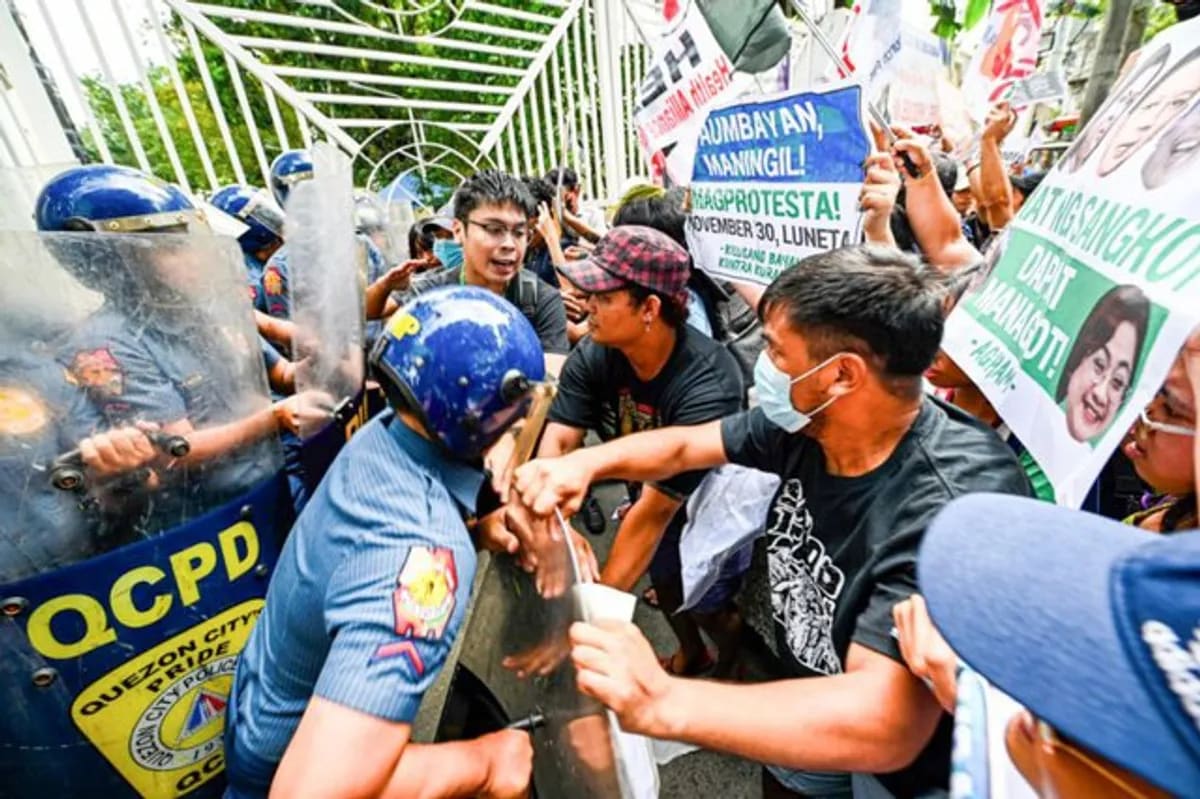 Protesters want Ombudsman to investigate Marcos Jr.'s role in flood ...