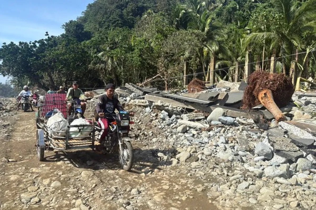 Aftermath: Super typhoon Uwan wreaks havoc in Dinalungan, Aurora | ABS ...