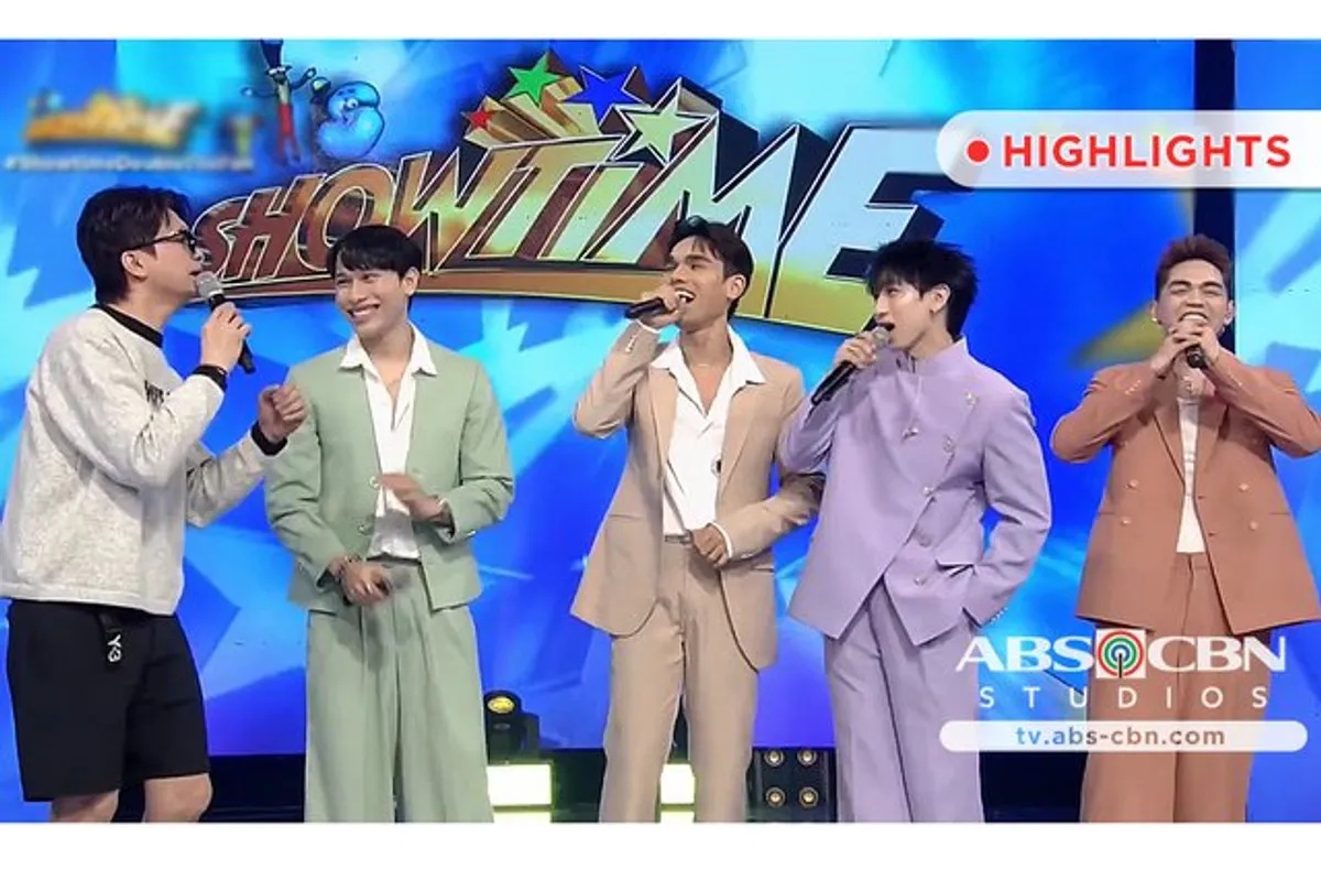 Vhong, KINILIG sa bagong version ng kantang ‘Don Romantiko’ | It’s ...