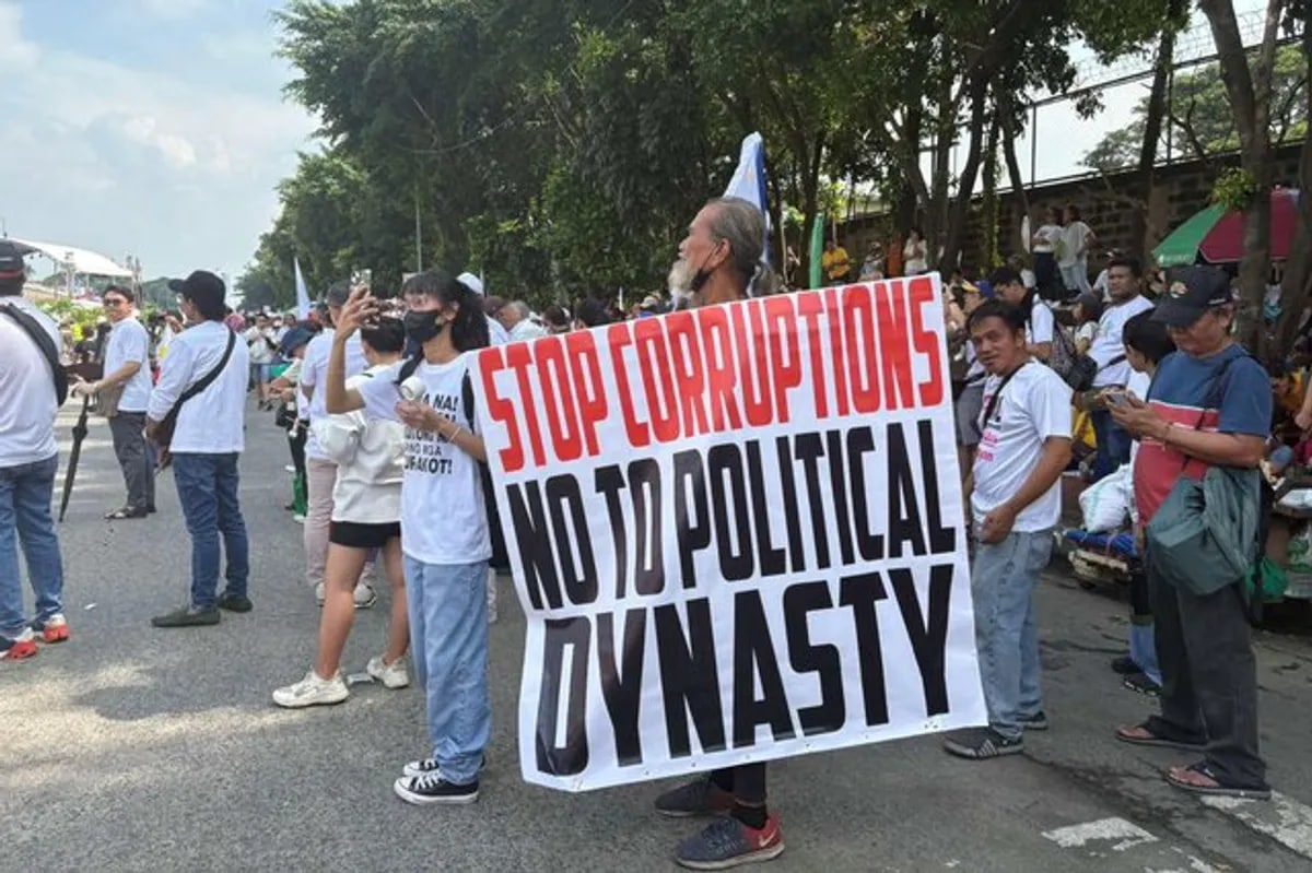 Thousands protest in Philippines against corruption, flood control ...