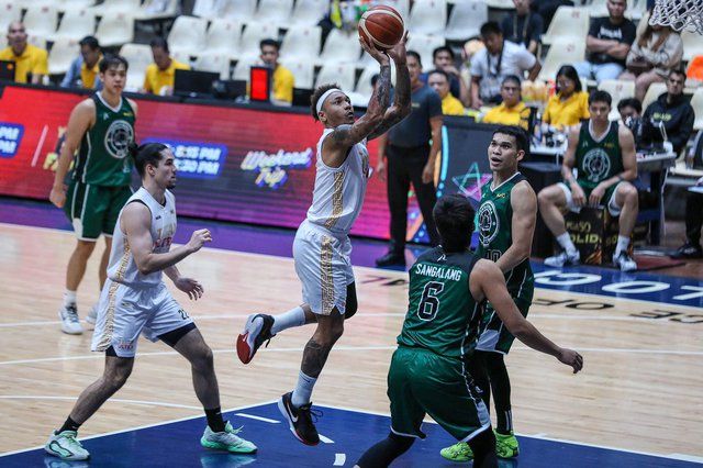 PBA: Abueva stars in the clutch as Titan Ultra charges past Terrafirma ...