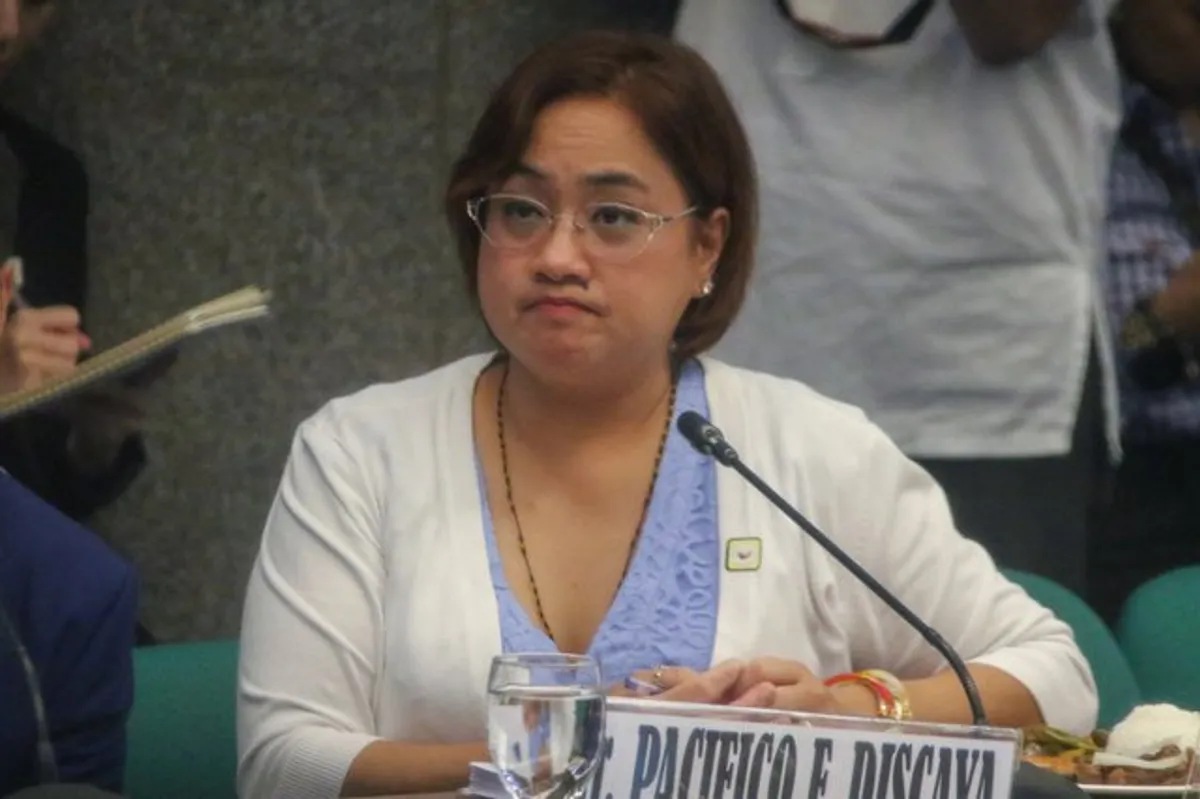 PNP urges other fugitives to surrender following Sarah Discaya’s case ...