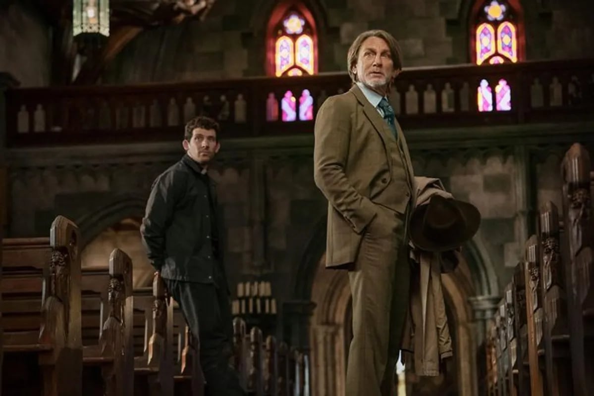 'Wake Up Dead Man' review: ‘Knives Out’ returns with a deviously holy ...