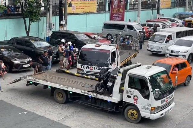 MMDA conducts clearing operations along Traslacion routes | ABS-CBN News