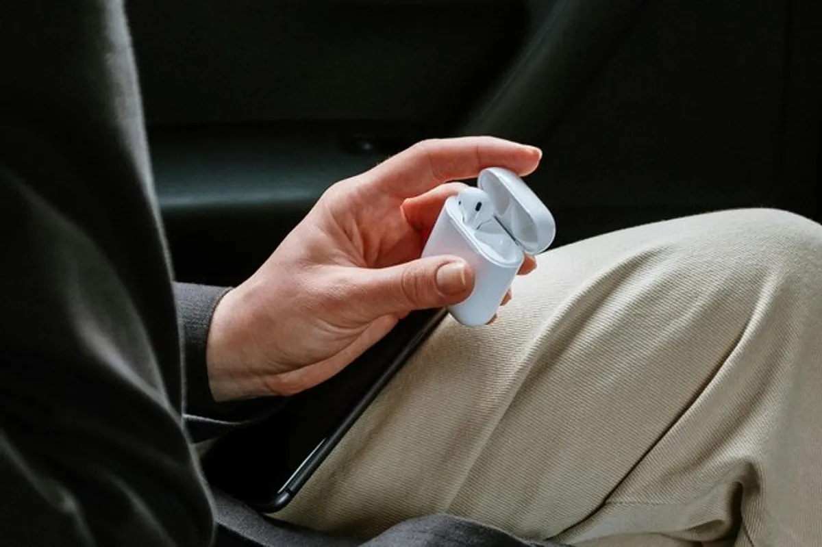 From music to mind reading: AI startups bet on earbuds | ABS-CBN News