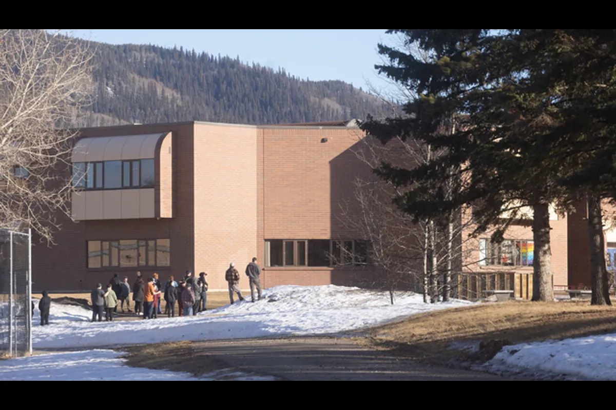 Canada police say 18-year-old carried out mass shooting | ABS-CBN News