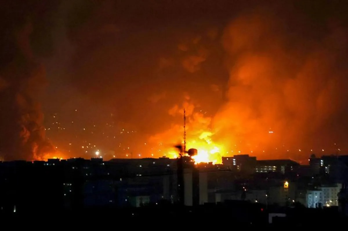 Iran prepares to name new leader as Tehran fuel dumps burn | ABS-CBN News