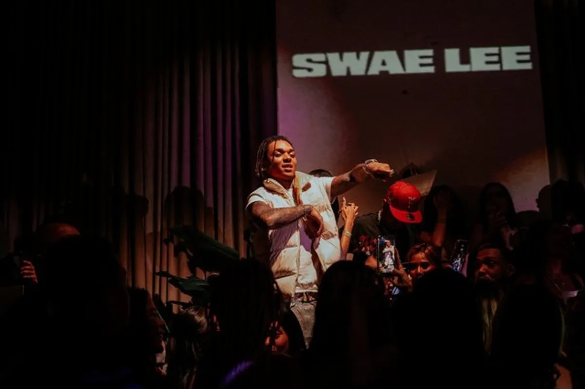 Recap: Singer-Rapper Swae Lee Took the Stage at Uma Nota Manila's 2nd ...