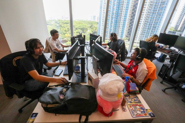 BPOs laud work-from-home measure for ecozone firms as fuel prices soar ...