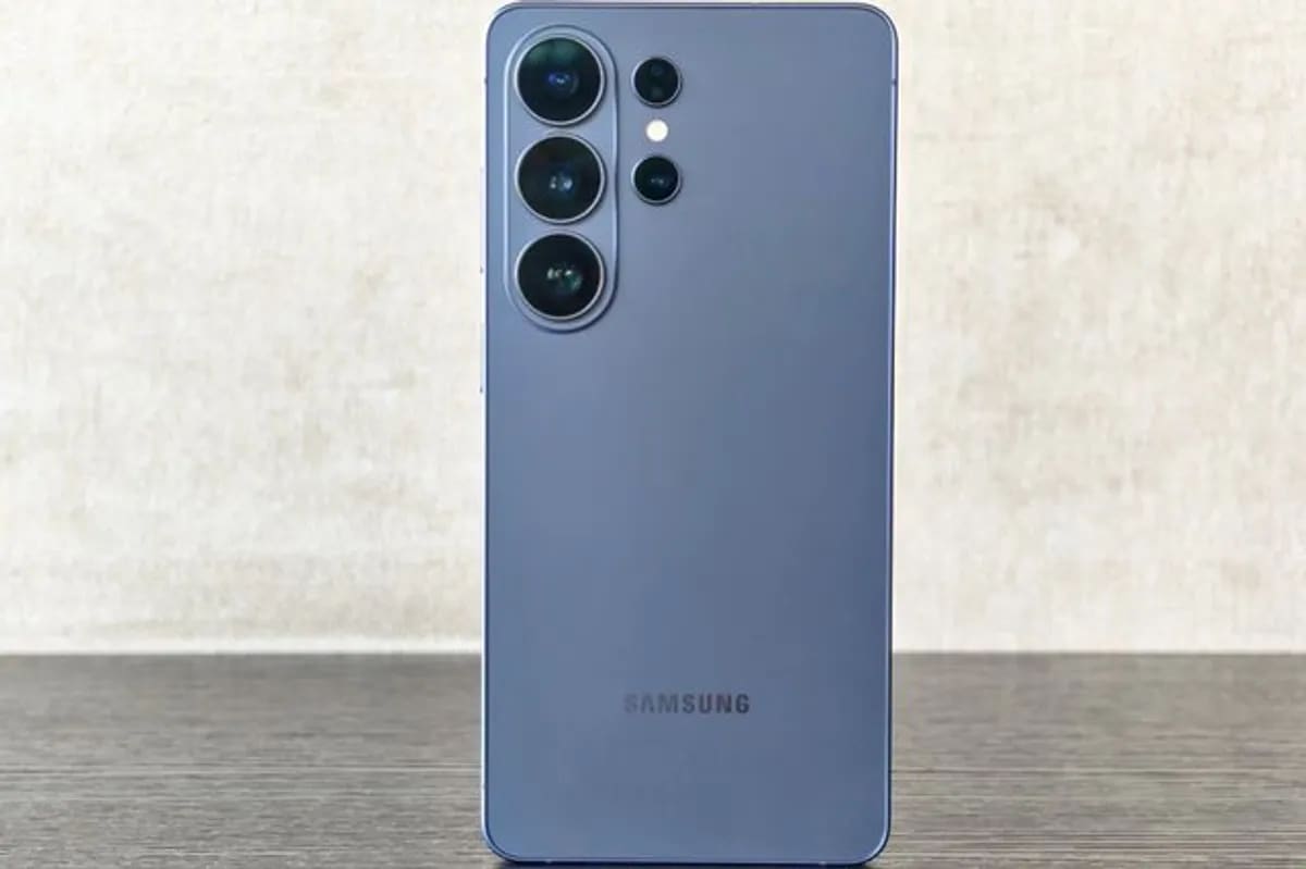 REVIEW: Samsung Galaxy S26 Ultra touts quality of life features over ...