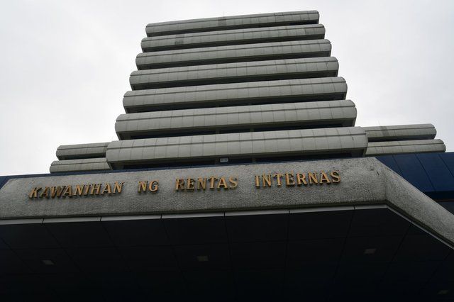 BIR orders online sellers to display registration seal badge | ABS-CBN News