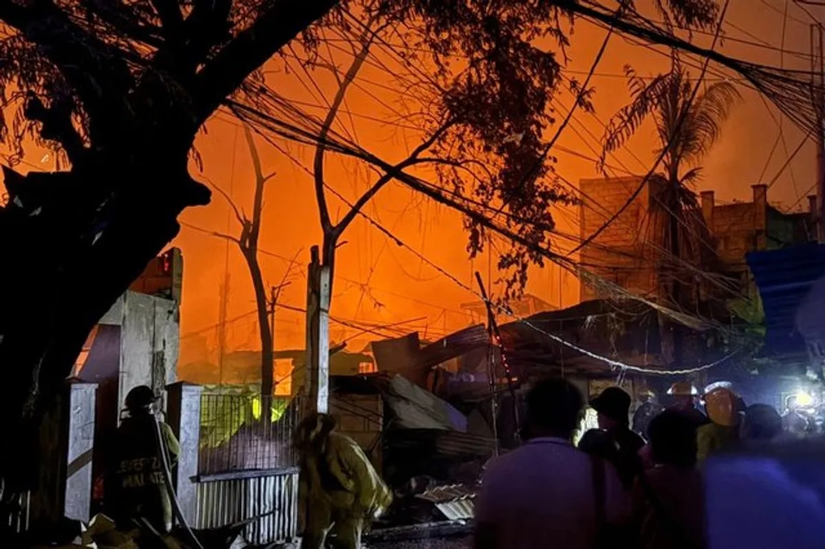 Nasa 400 pamilya nawalan ng tirahan sa sunog sa Taguig City | ABS-CBN News