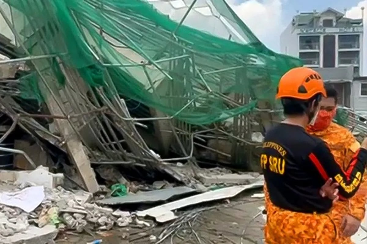 Victims' kin in Pampanga building collapse hope, pray for survivors ...