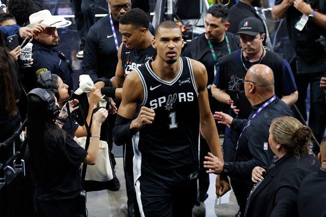 NBA: Wembanyama and aggressive Spurs force Game 7 against Thunder | ABS ...