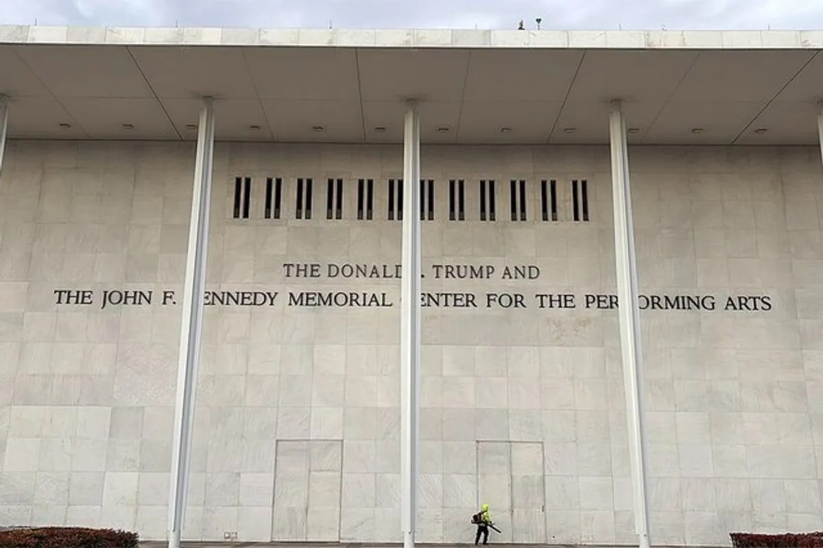 Judge rules Trump name must be removed from Kennedy Center | ABS-CBN News