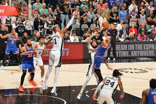 Knicks hold off Spurs for 2-0 NBA Finals lead | ABS-CBN Sports