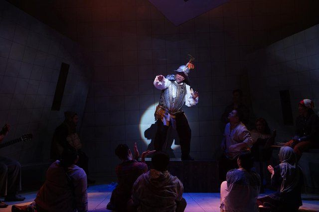 Theater review: Rep reinvents 'Man of La Mancha' for a new era | ABS ...