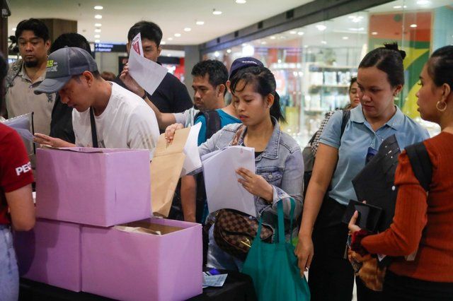 DMW offers 4K overseas jobs at Independence Day fair, assures workers ...